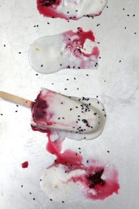 Coconut, Blueberry and Five Spice Popsicles with Sesame Seeds ...